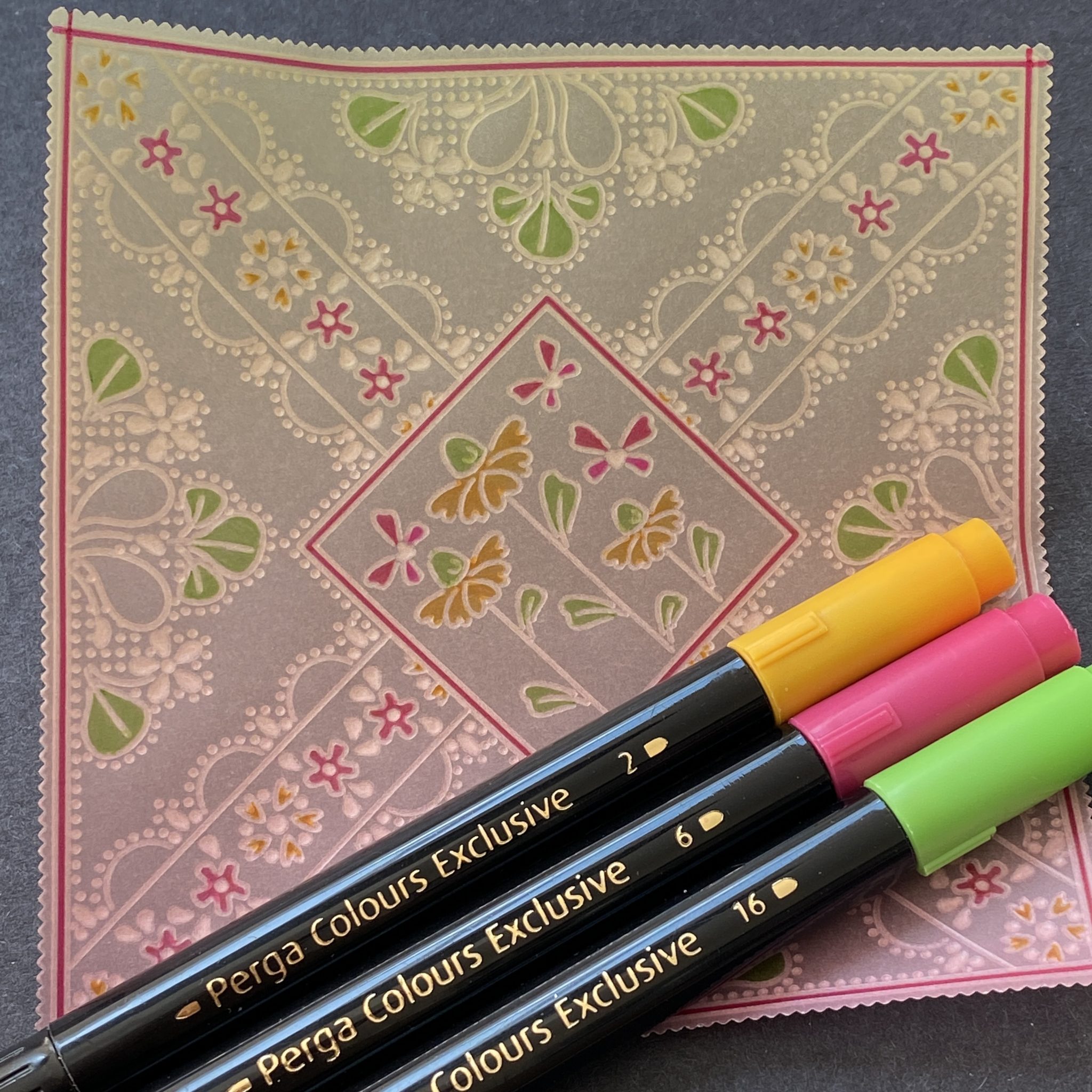 Clarity’s Blog Tutorial: How To Make A Flowerette Parchlet