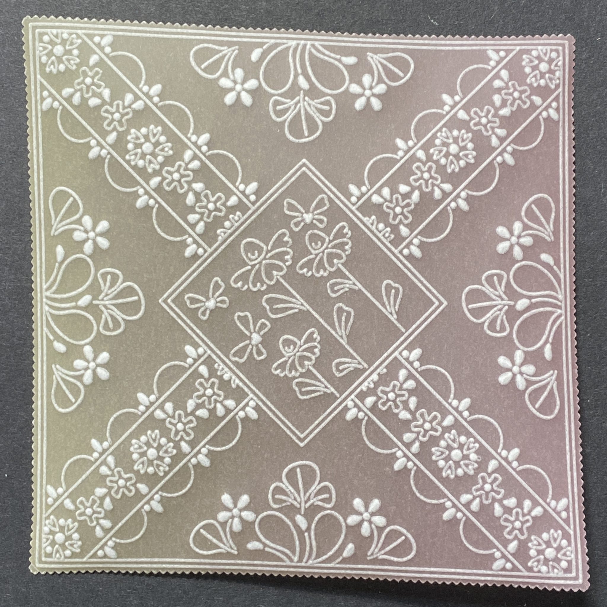 Clarity’s Blog Tutorial: How To Make A Flowerette Parchlet