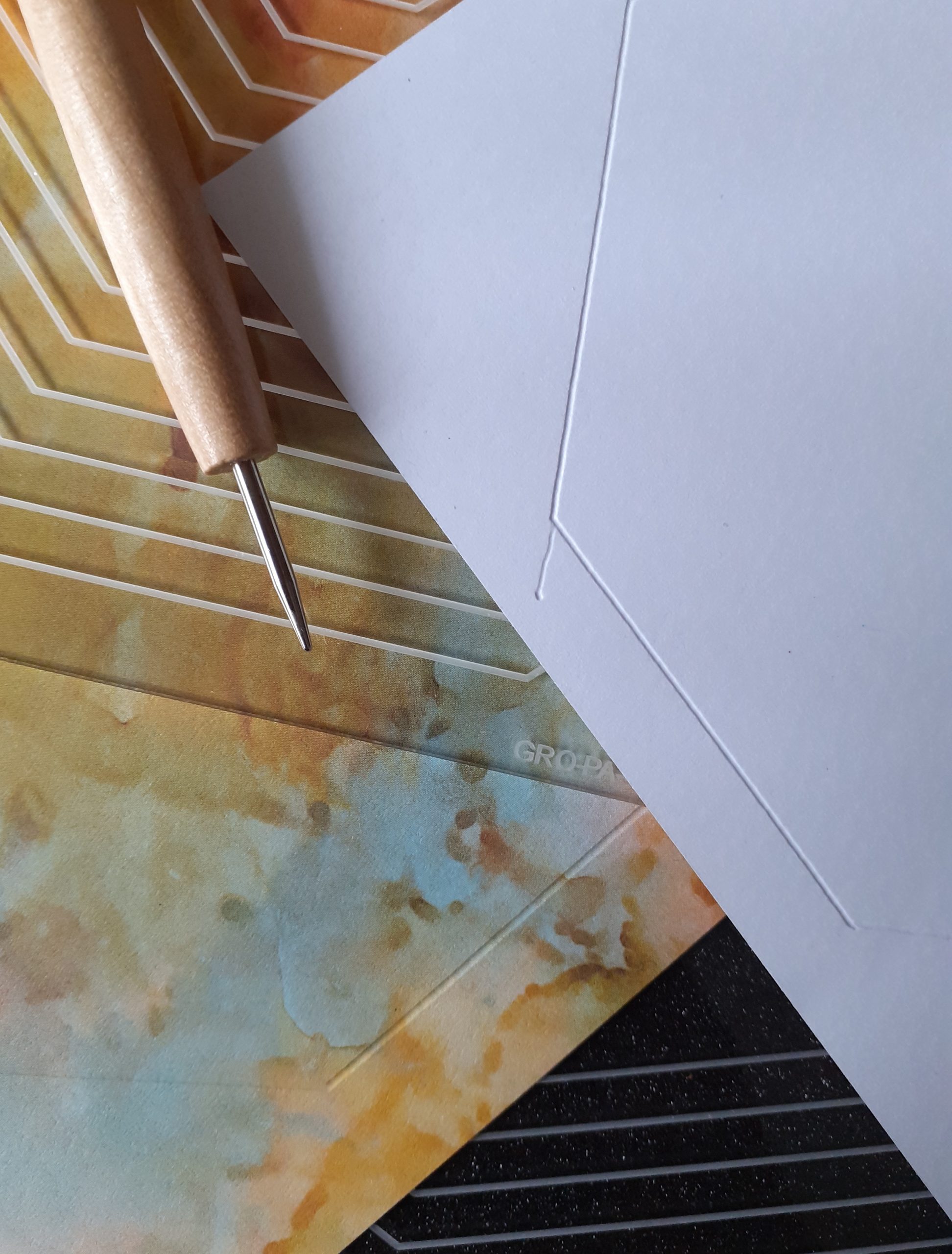 Clarity’s Blog Tutorial: How To Put Grid Patterns In Irregular Shapes