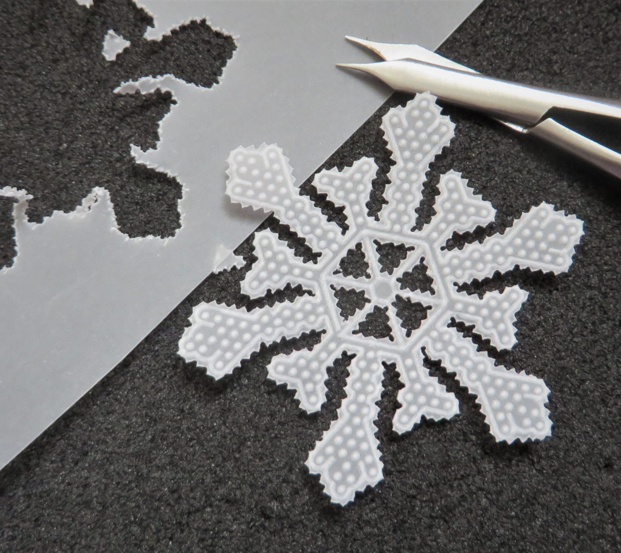 Clarity’s Blog Tutorial: Tina’s Snowflake Grids