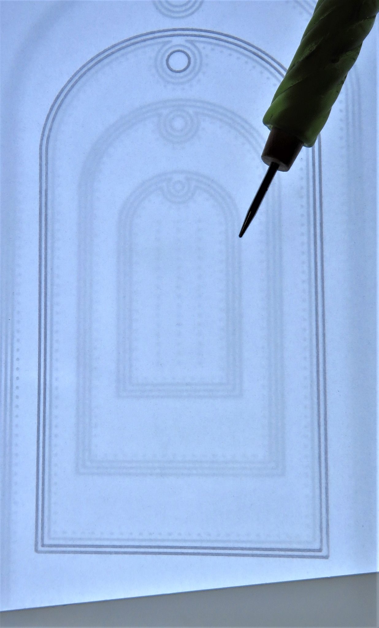 Clarity Matters Blog Tutorial: How To Use the Pergamano Picot V Small Tool