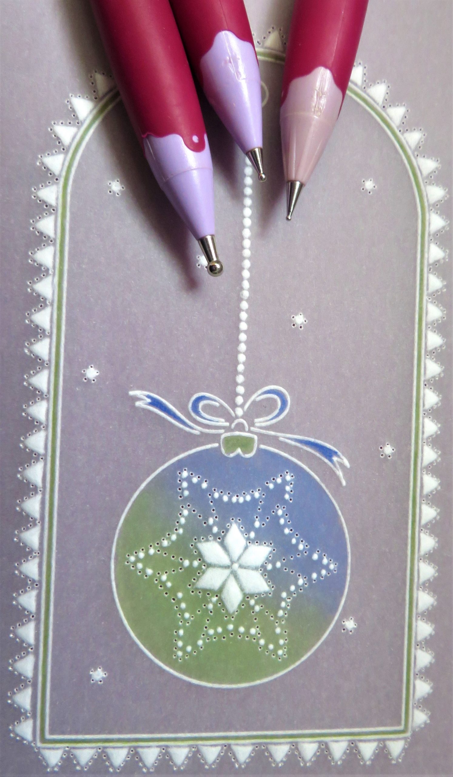 Clarity Matters Blog Tutorial: How To Use the Pergamano Picot V Medium Tool