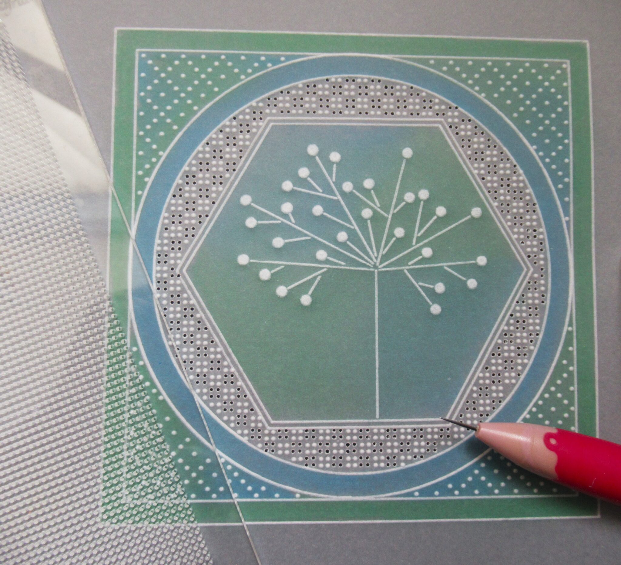 Clarity Matters Blog Tutorial: How To Make Lacy Layers with Grids