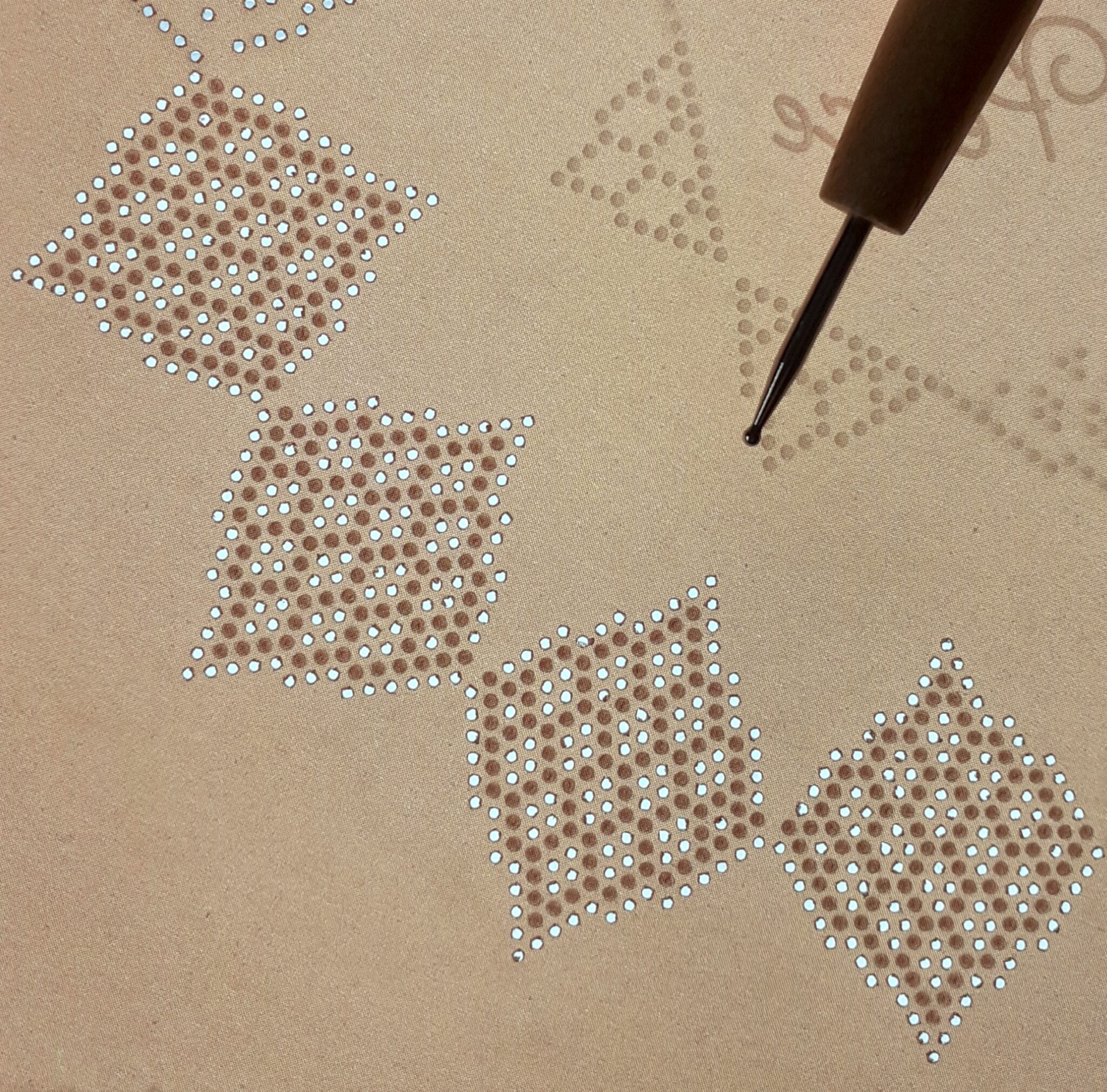 Clarity Matters Blog Tutorial: Diagonal Circle Grid – Peace